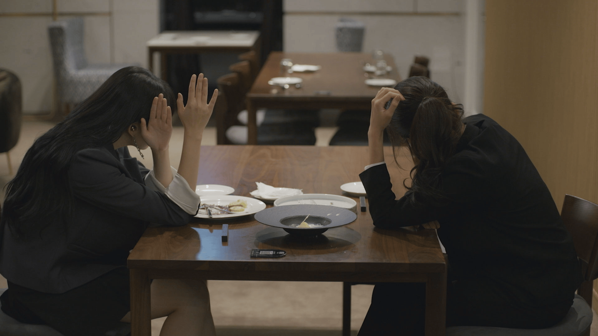 魔女商店REOPEN - シーズン2 - 8話 (韓流・華流) | 無料動画・見逃し配信を見るなら | ABEMA