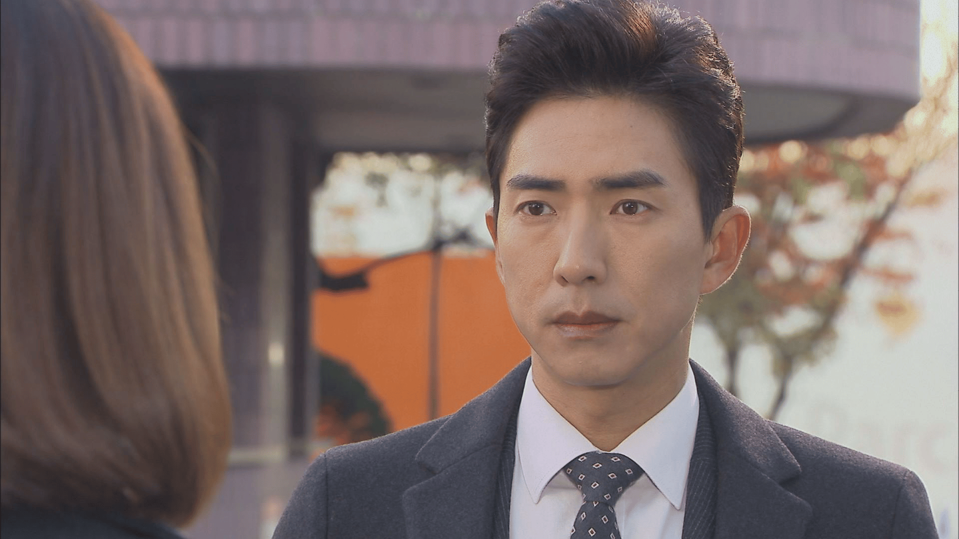 棘 と蜜 - シーズン1 - 121話 (韓国・中国ドラマ) | 無料動画・見逃し配信を見るなら | ABEMA