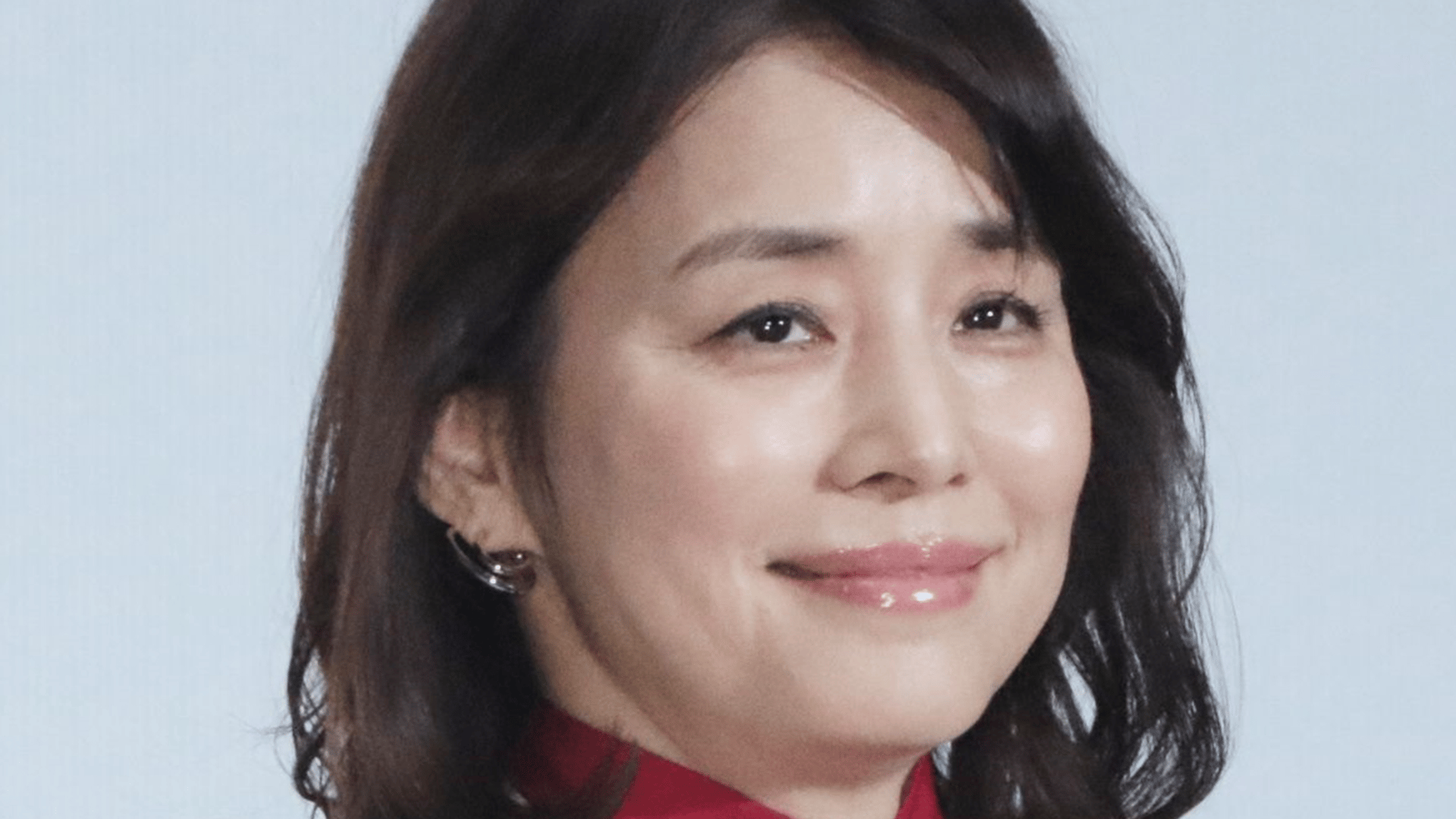 石田ゆり子(55)大胆ヘアカットで“激変” 周囲の評判は… - ABEMAエンタメ - 話題のSNS (ニュース) | 無料動画・見逃し配信を見るなら | ABEMA