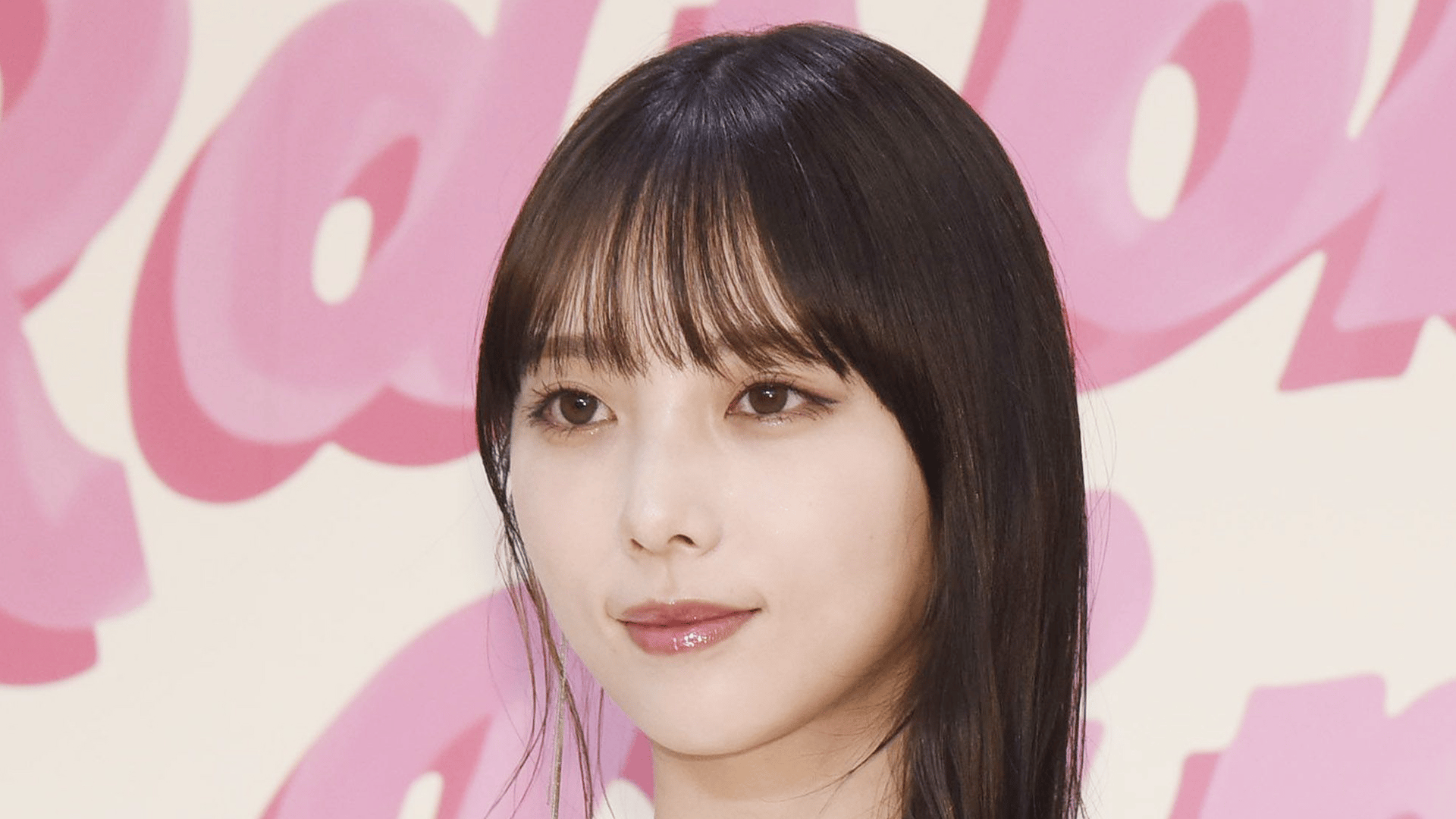 与田祐希(25)「久々のグラビア！」無防備なメイキング動画を公開 - ABEMAエンタメ - 話題のSNS (ニュース) | 無料動画・見逃し配信を見るなら | ABEMA