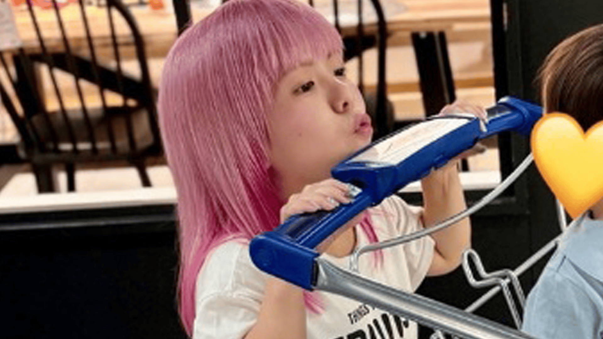 身長115㎝モデル・後藤仁美 1歳の我が子と買い物「目線が同じで可愛い」などの反響 - ABEMAエンタメ - 話題のSNS (ニュース) | 無料動画・見逃し配信を見るなら | ABEMA