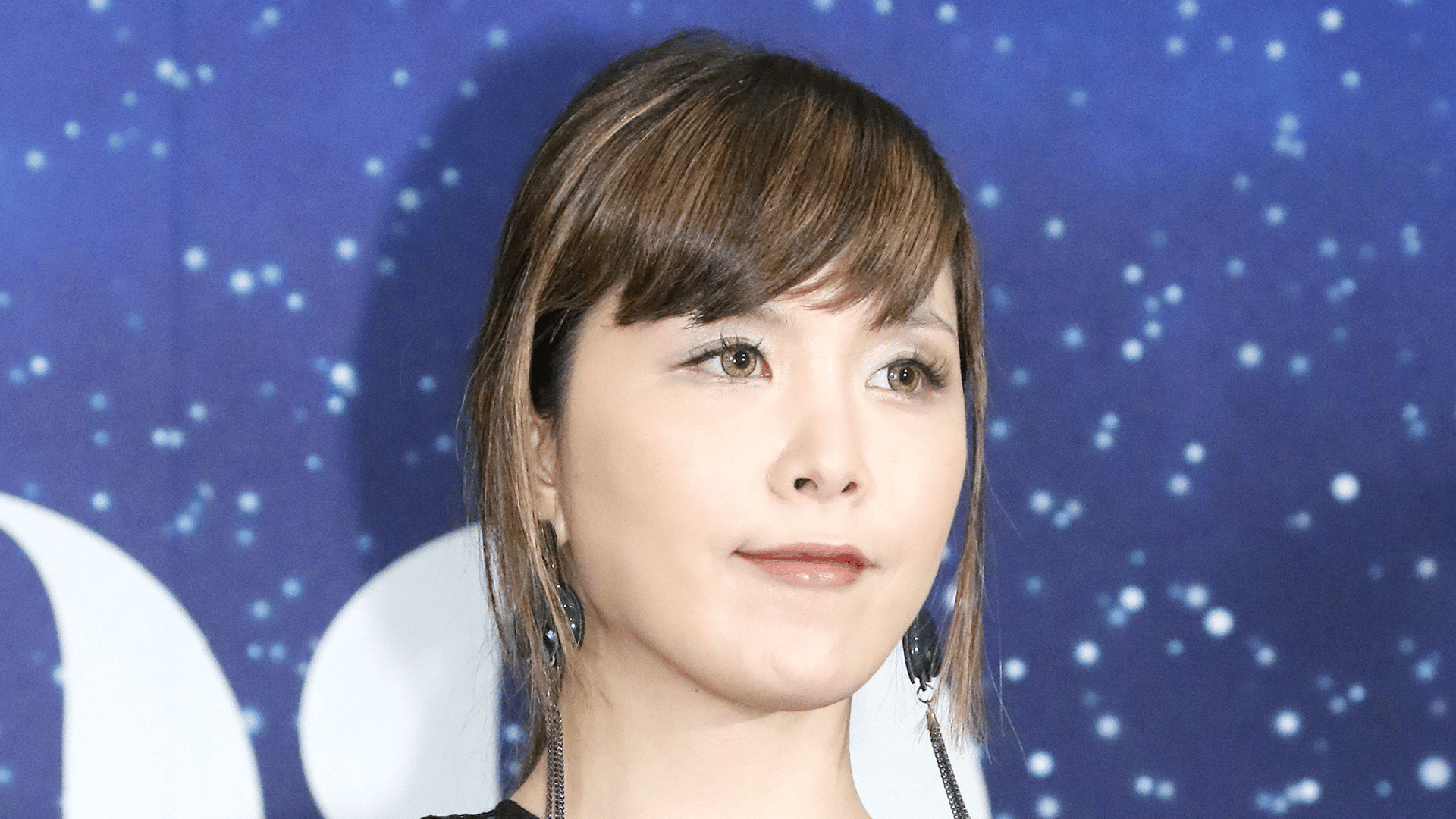 父・矢沢永吉(76)と孫が遊ぶ動画が話題・矢沢洋子(40) 5歳長女の誕生日を祝福「可愛いレディーになるんだろうなぁ」 - ABEMAエンタメ ...