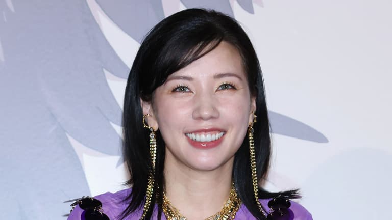 仲里依紗 34 美ボディーあらわな“女優の本気のビキニ”姿を披露「国宝です」「スタイルの良さに見入っちゃった」 Abemaエンタメ